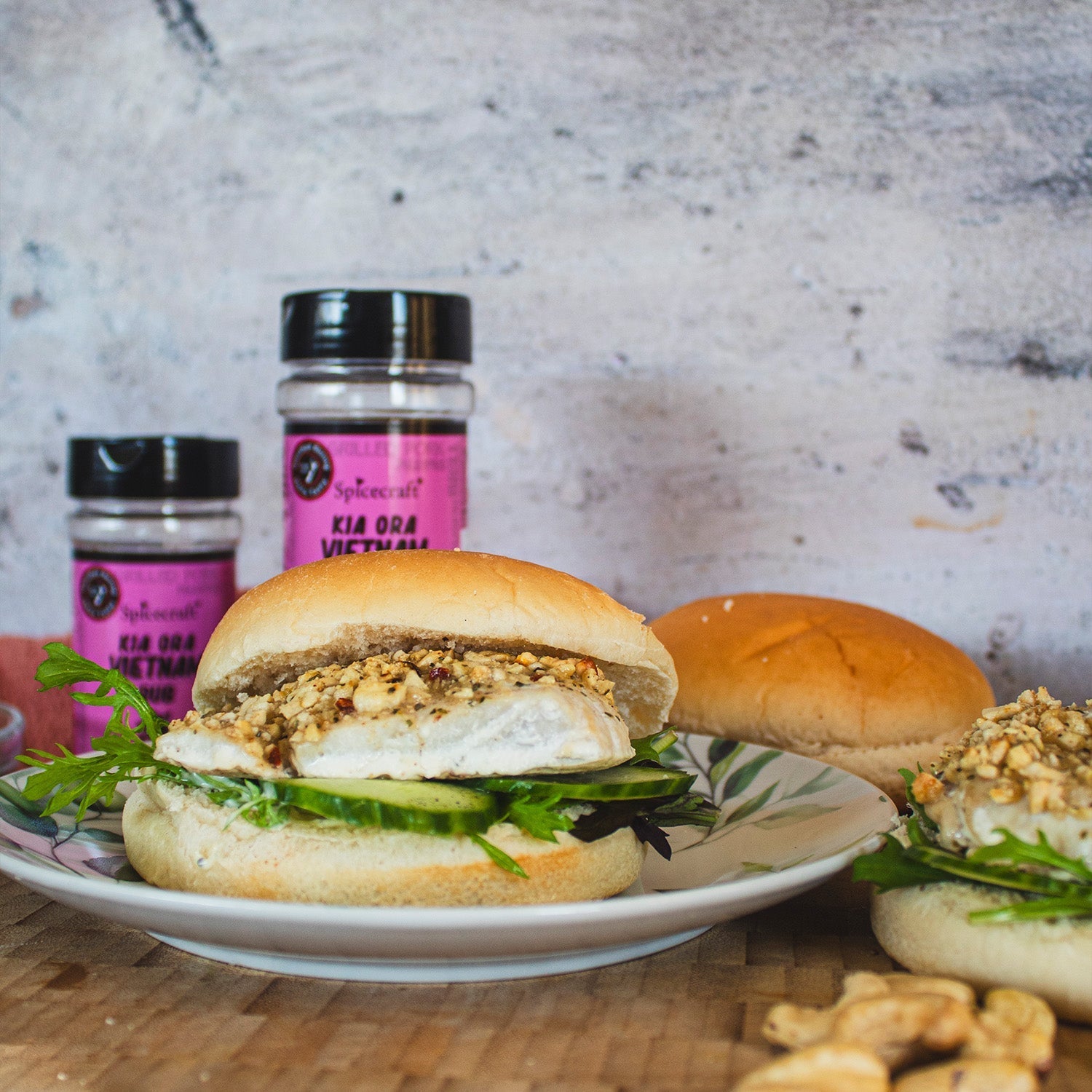 Vietnamese Fish Burgers with Spicy Mayo – Easy Recipe – Spicecraft